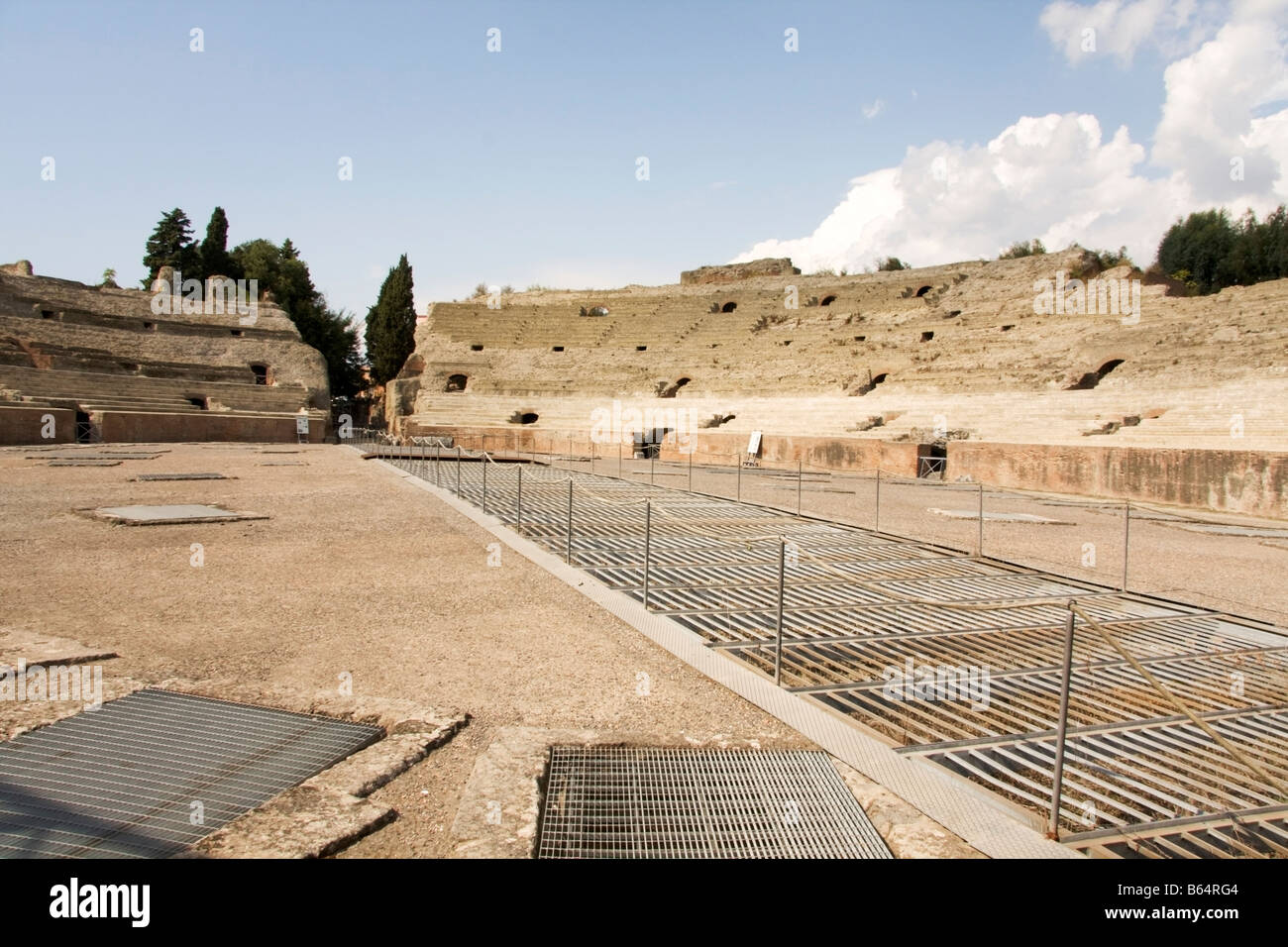 NERONIAN FLAVIAN AMPHITHEATRE roman ruins in Pozzuoli Naples Campania ...