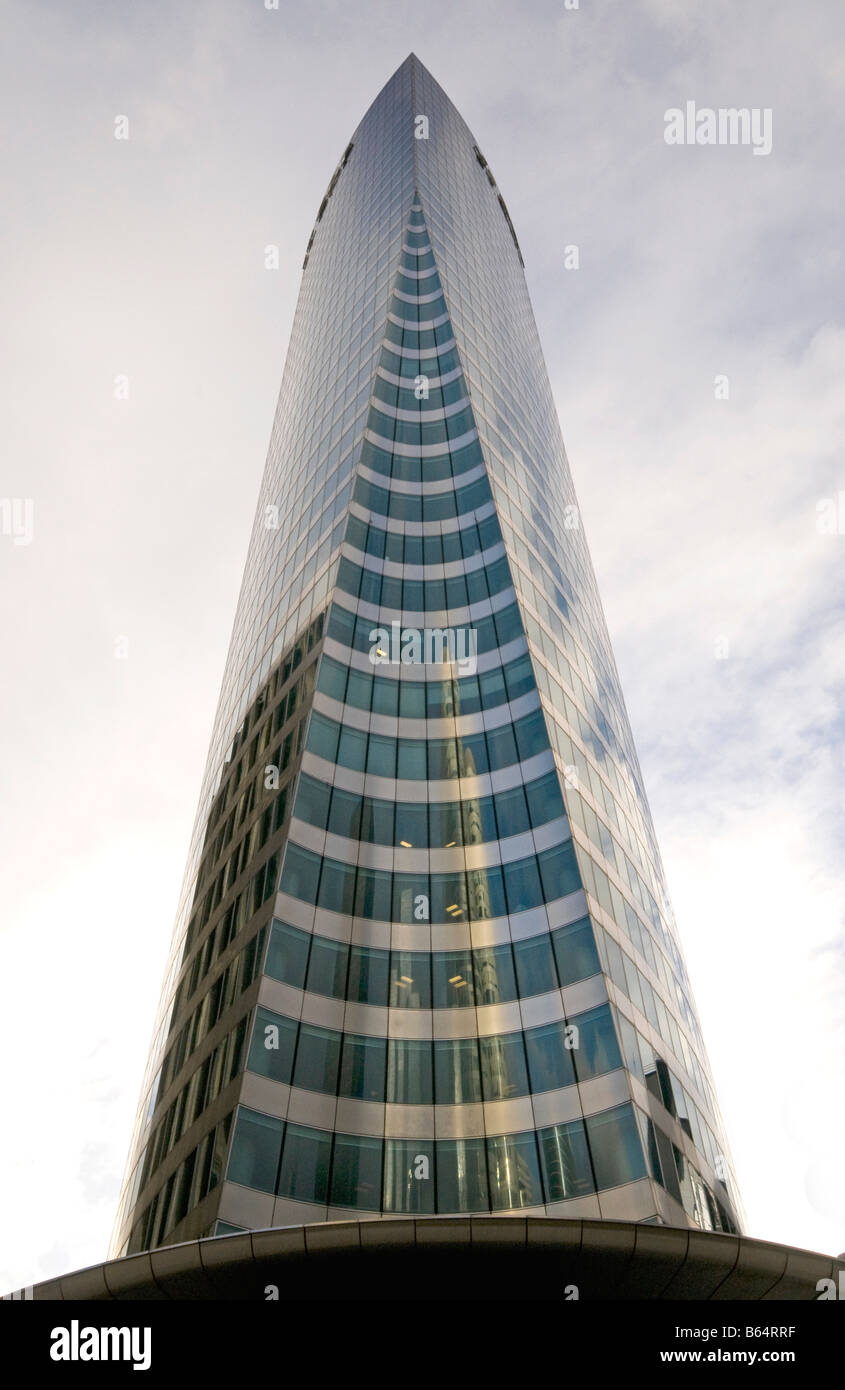 Electricity building paris hi-res stock photography and images - Alamy