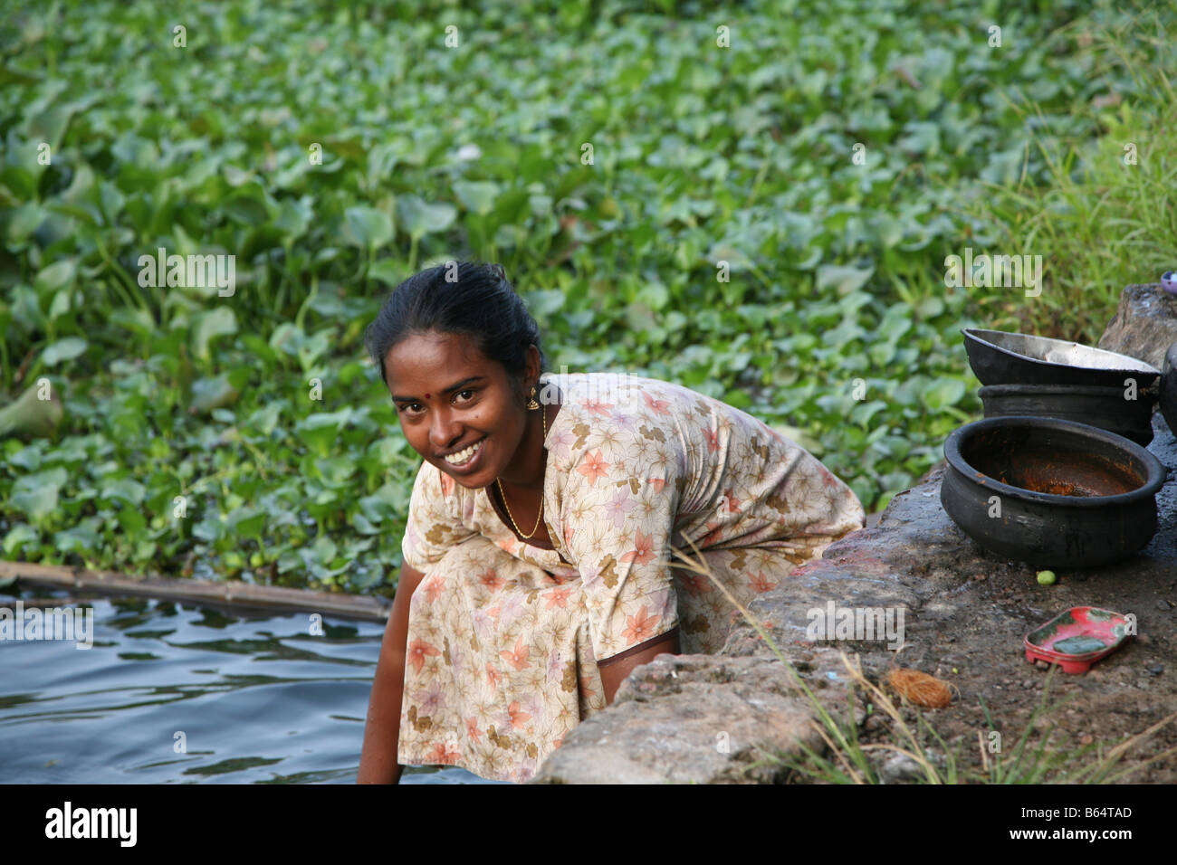 Lady washing hi-res stock photography and images - Alamy