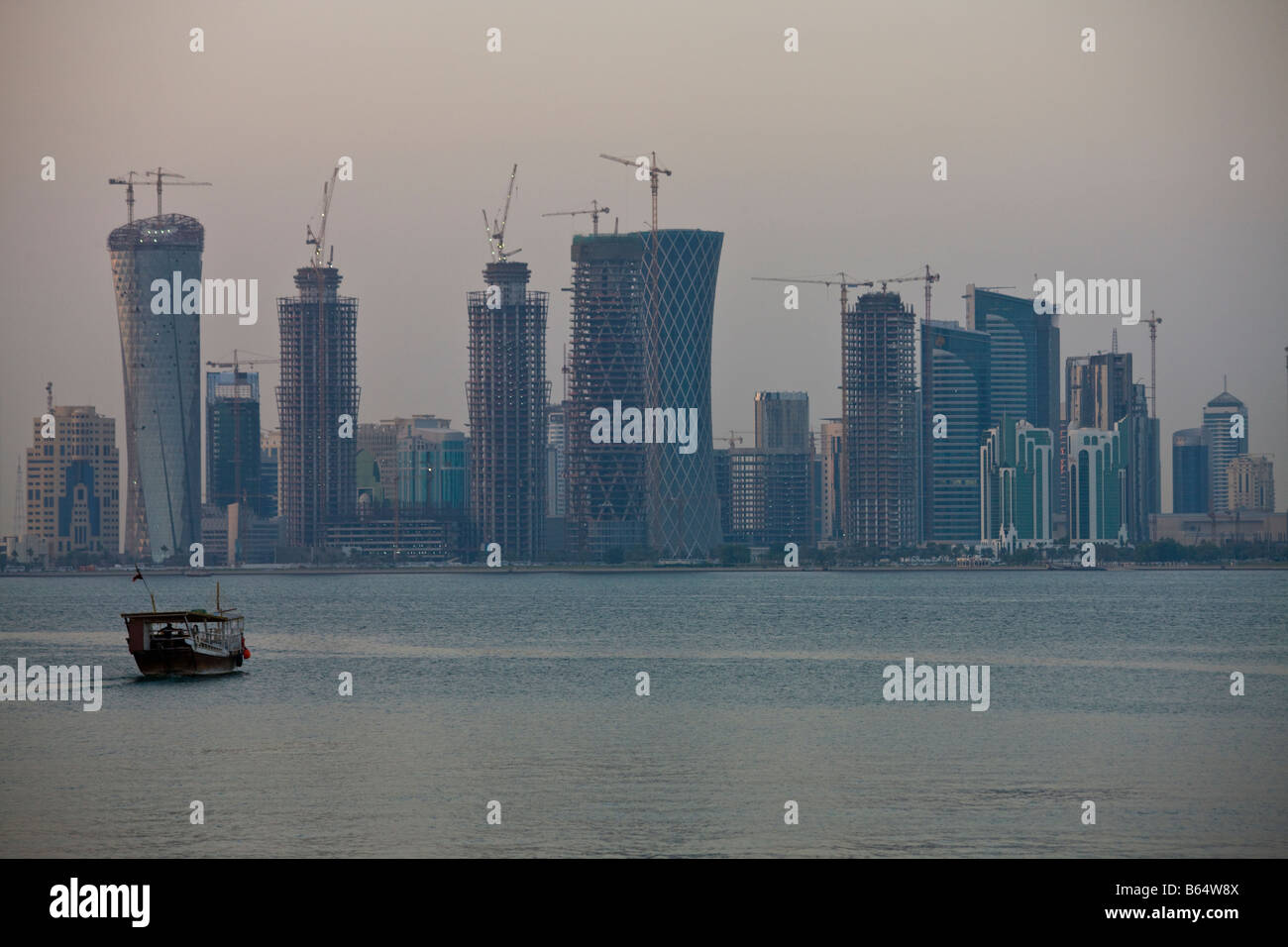 Cityscape doha hi-res stock photography and images - Alamy