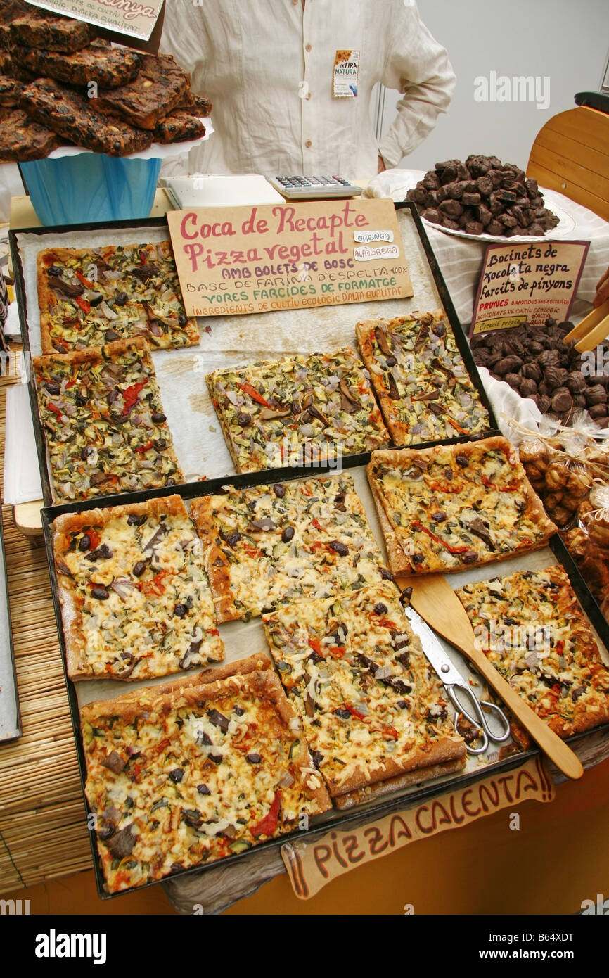 "Coques de recapte". A typical catalonian variety of pizza. Mollerussa ...