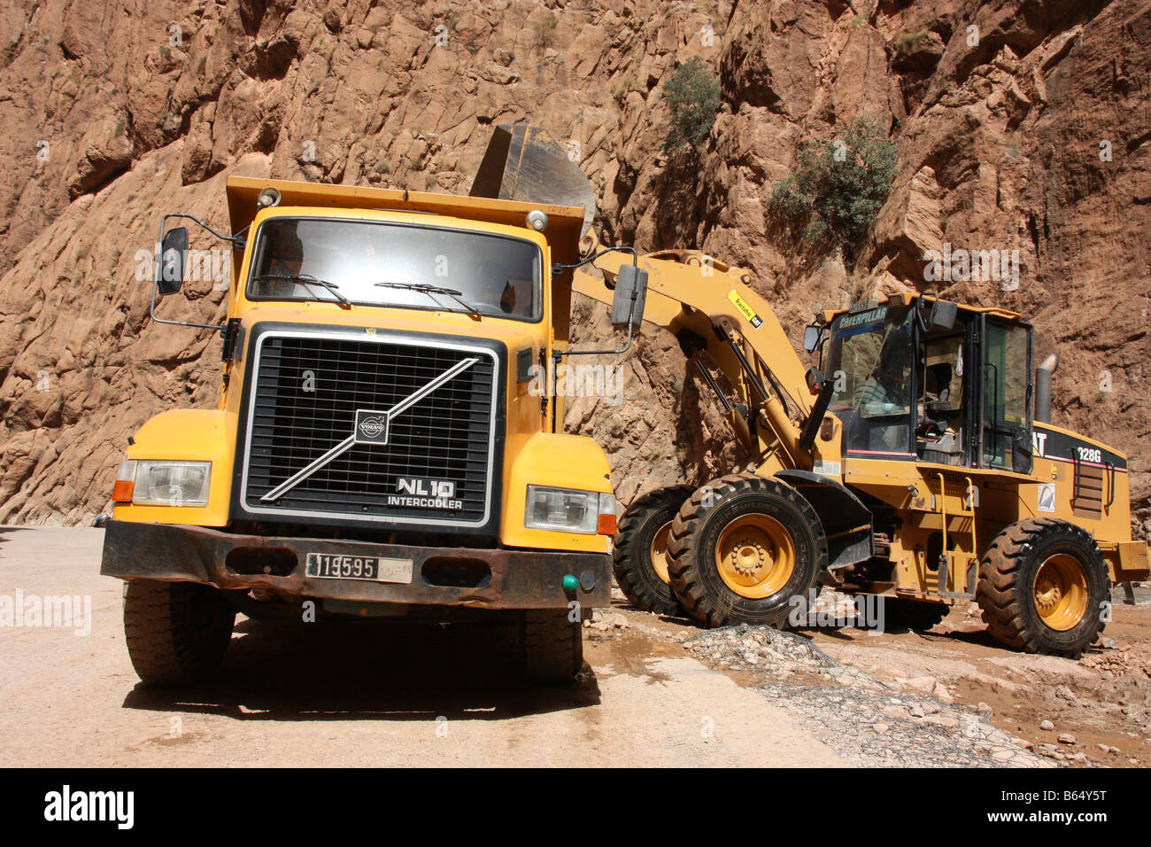 Volvo Dump Truck High Resolution Stock Photography and Images - Alamy