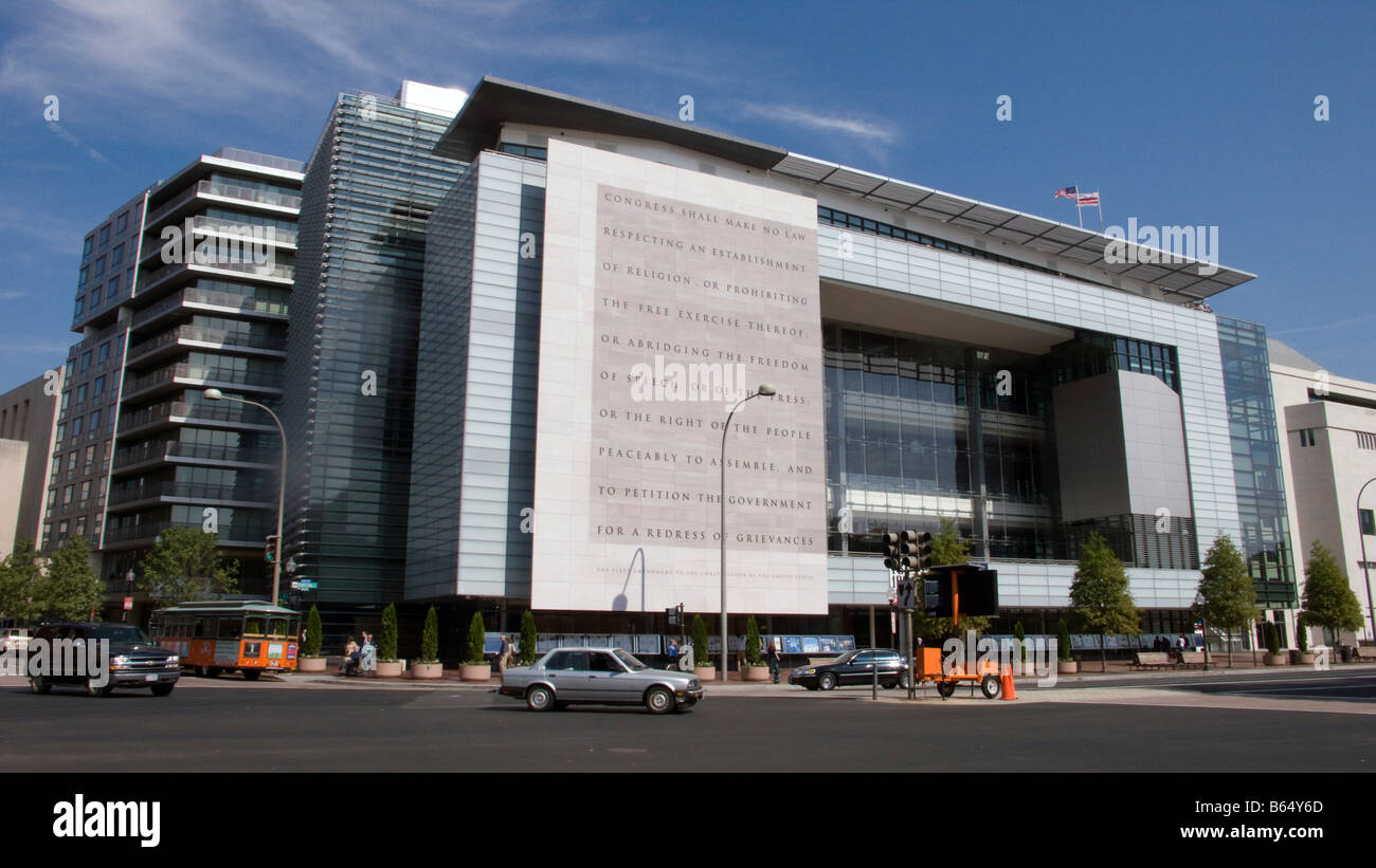 The recently completed Newseum in Washington DC Stock Photo - Alamy