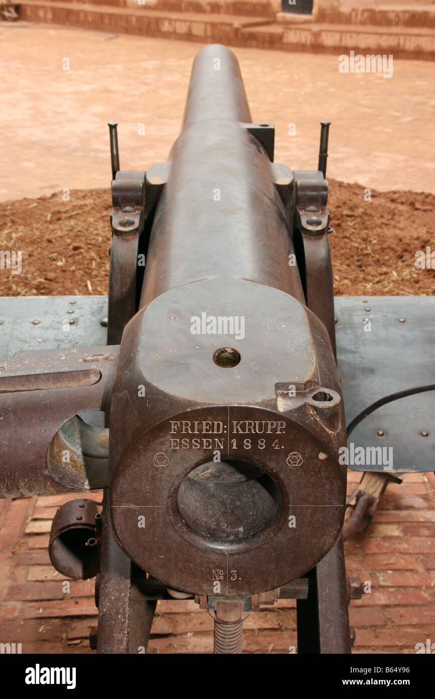 1882 dated breech loading German Krupp artillery piece captured during ...