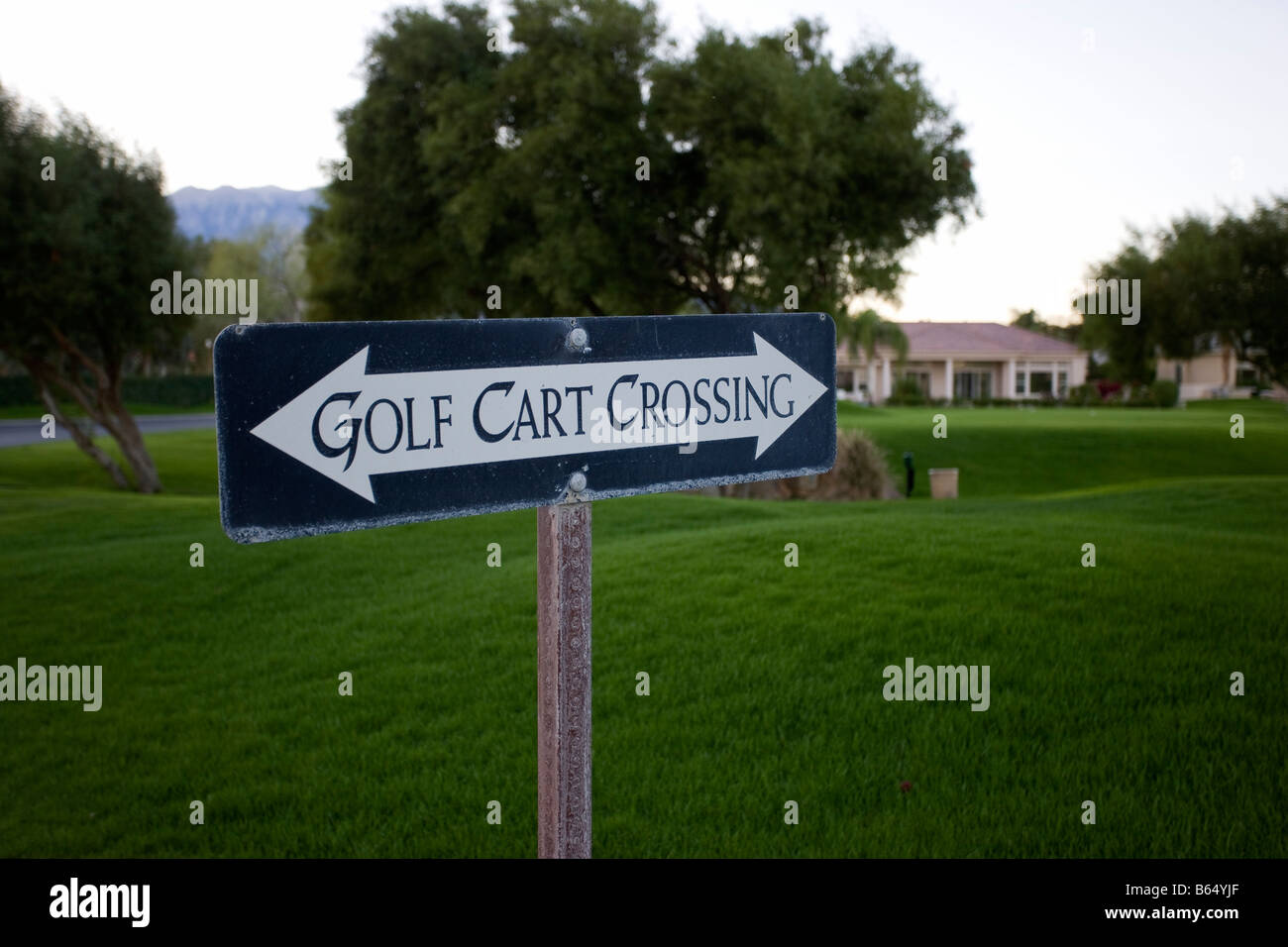 Golf Cart Crossing Sign Stock Photo - Alamy
