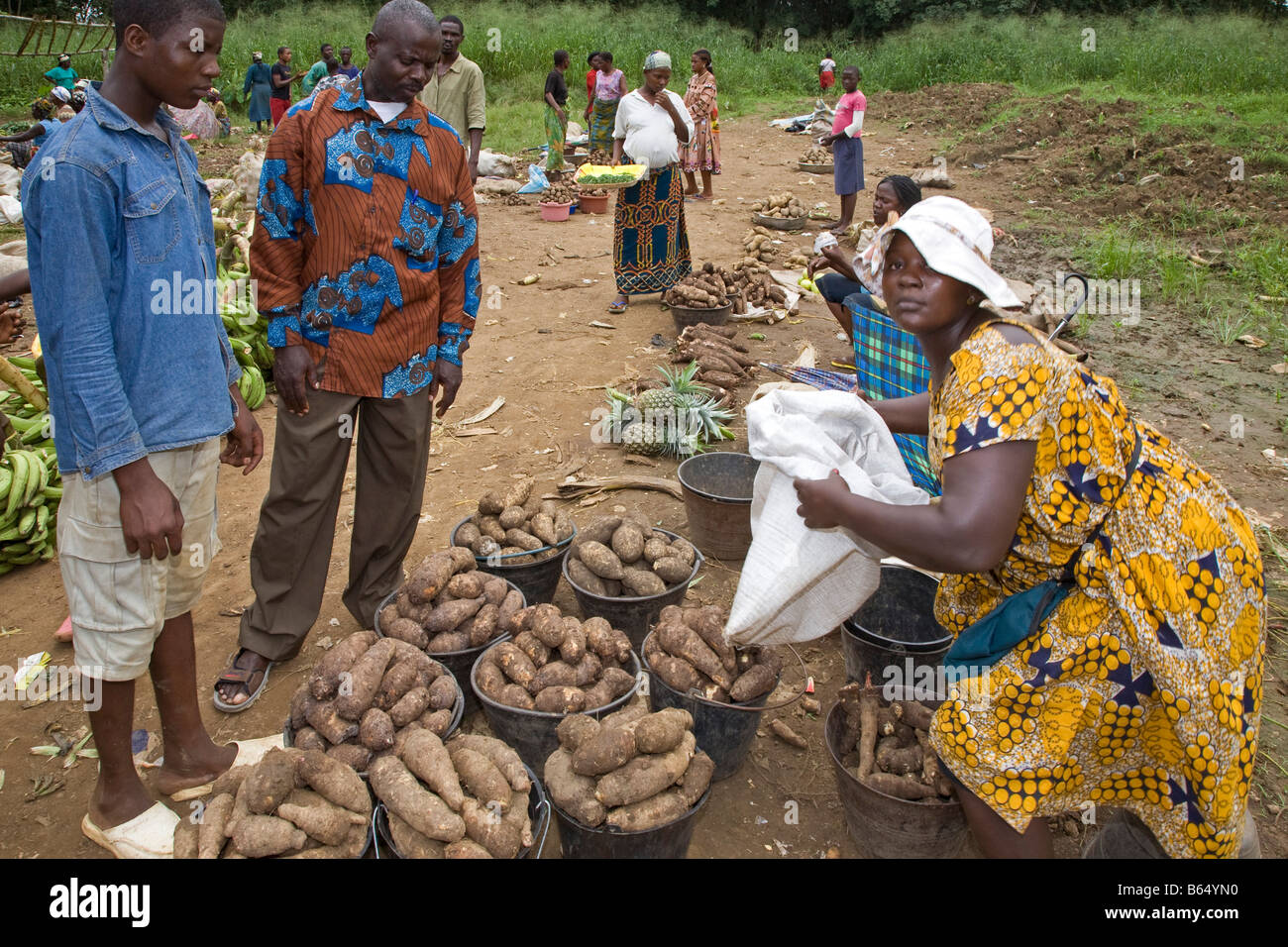 Rural market Douala Cameroon Africa Stock Photo - Alamy