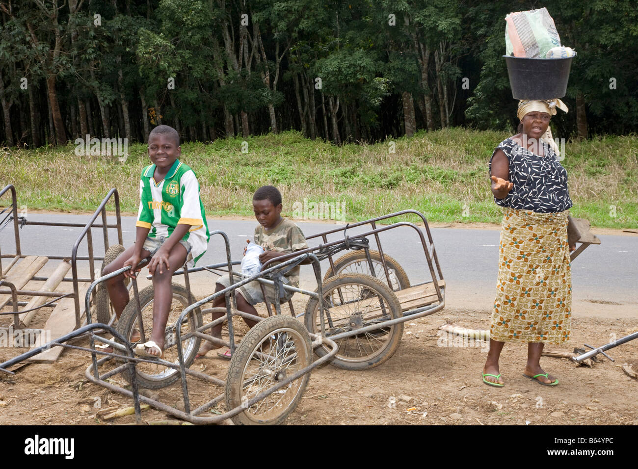 Rural market Douala Cameroon Africa Stock Photo - Alamy