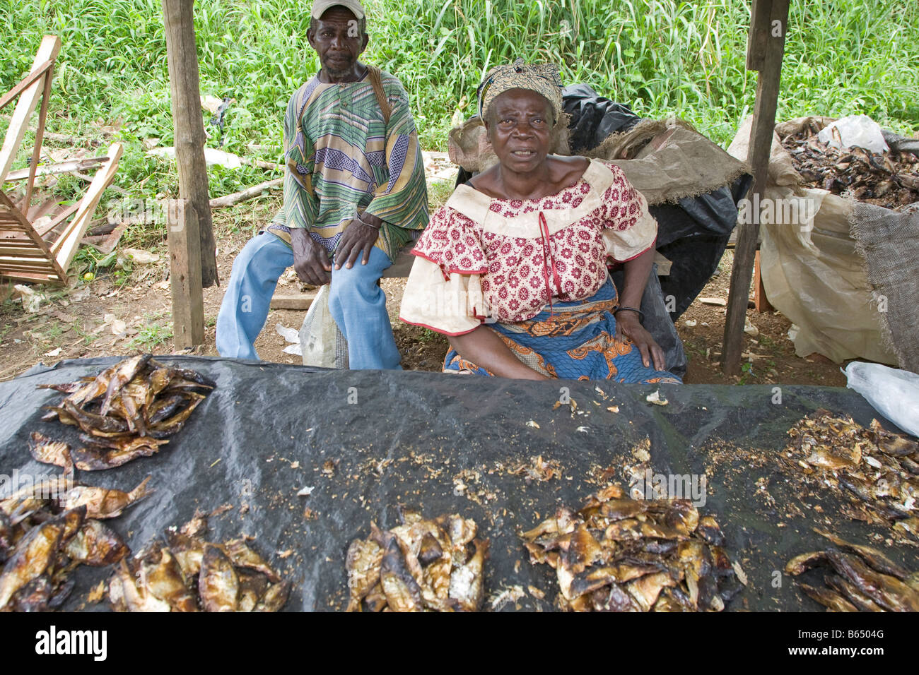 Market stall cameroon hi-res stock photography and images - Alamy