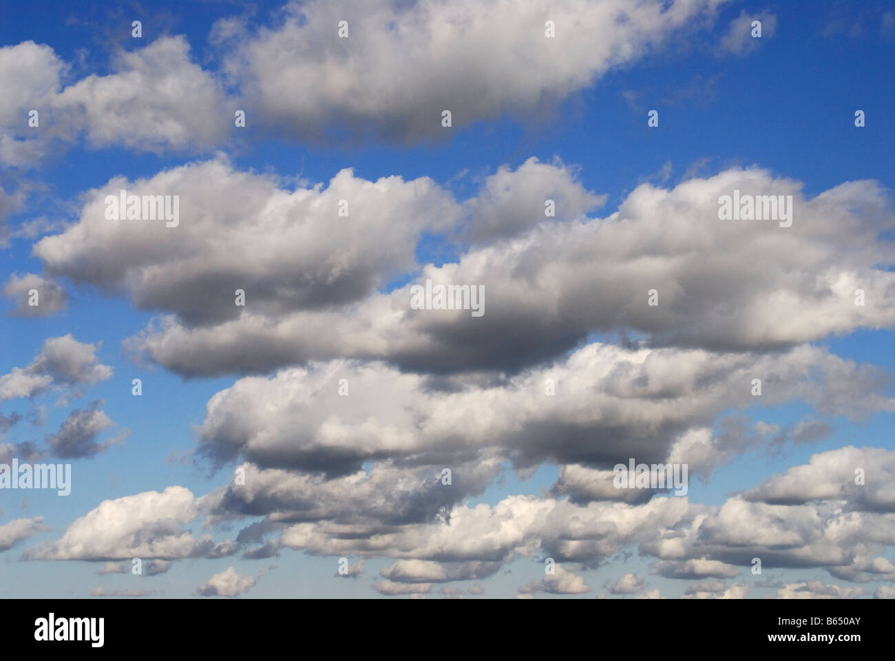 Cumulus nimbus clouds hi-res stock photography and images - Alamy