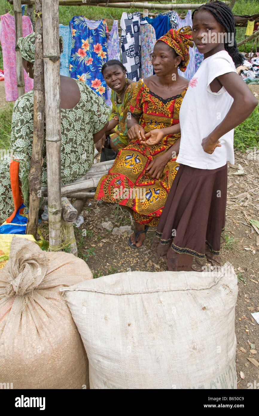 Rural market Douala Cameroon Africa Stock Photo - Alamy