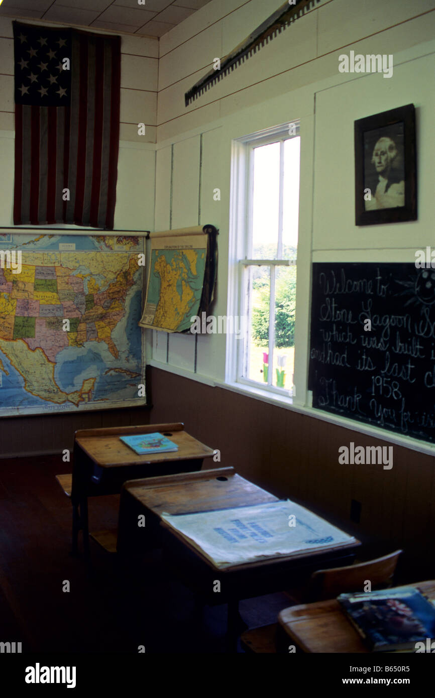 One room school house historic hi-res stock photography and images - Alamy