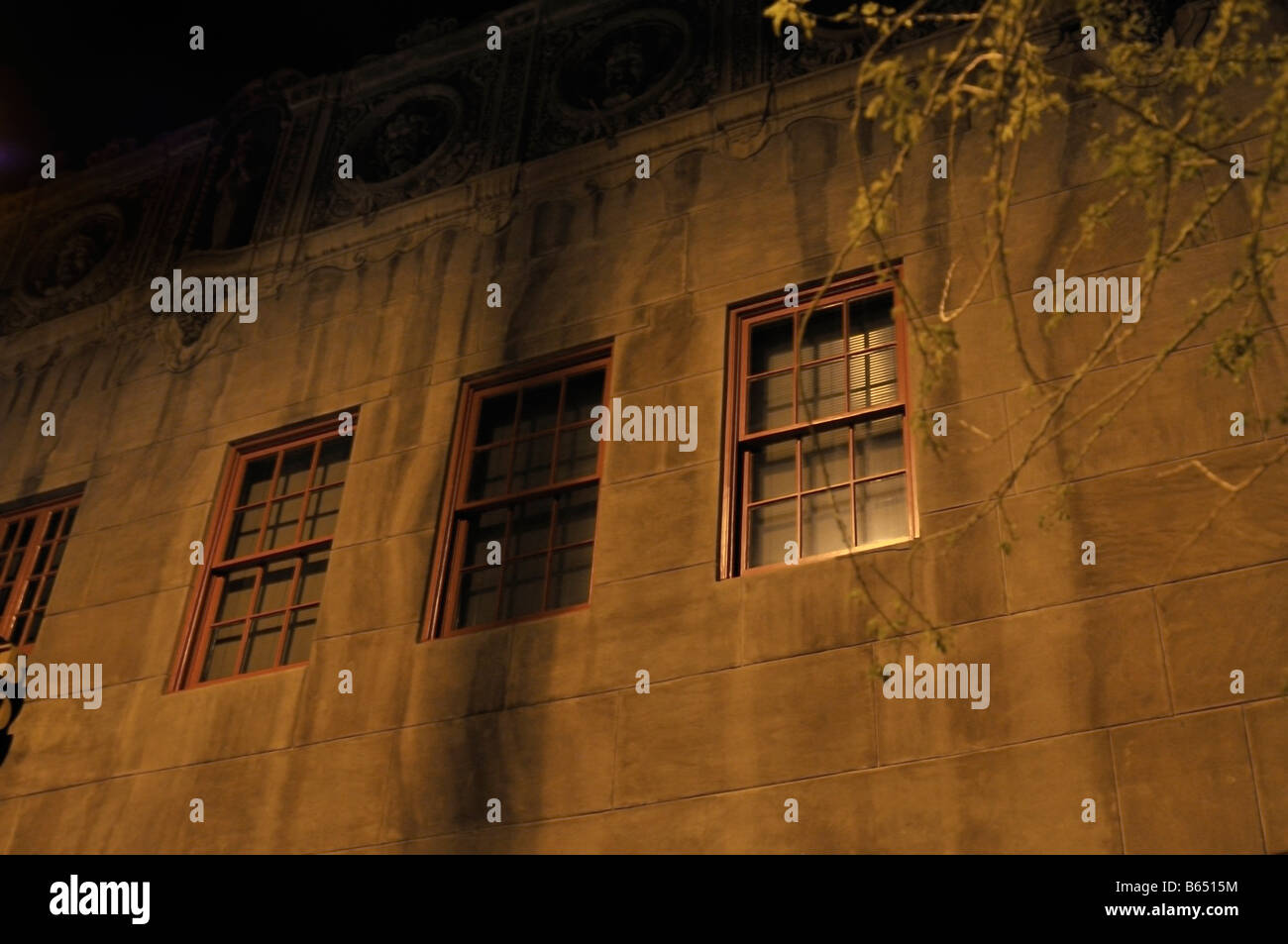 Theatre building windows hi-res stock photography and images - Alamy