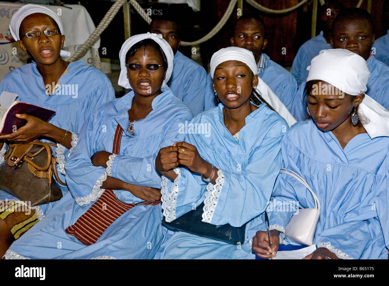 Africa cameroon christian church hi-res stock photography and images ...