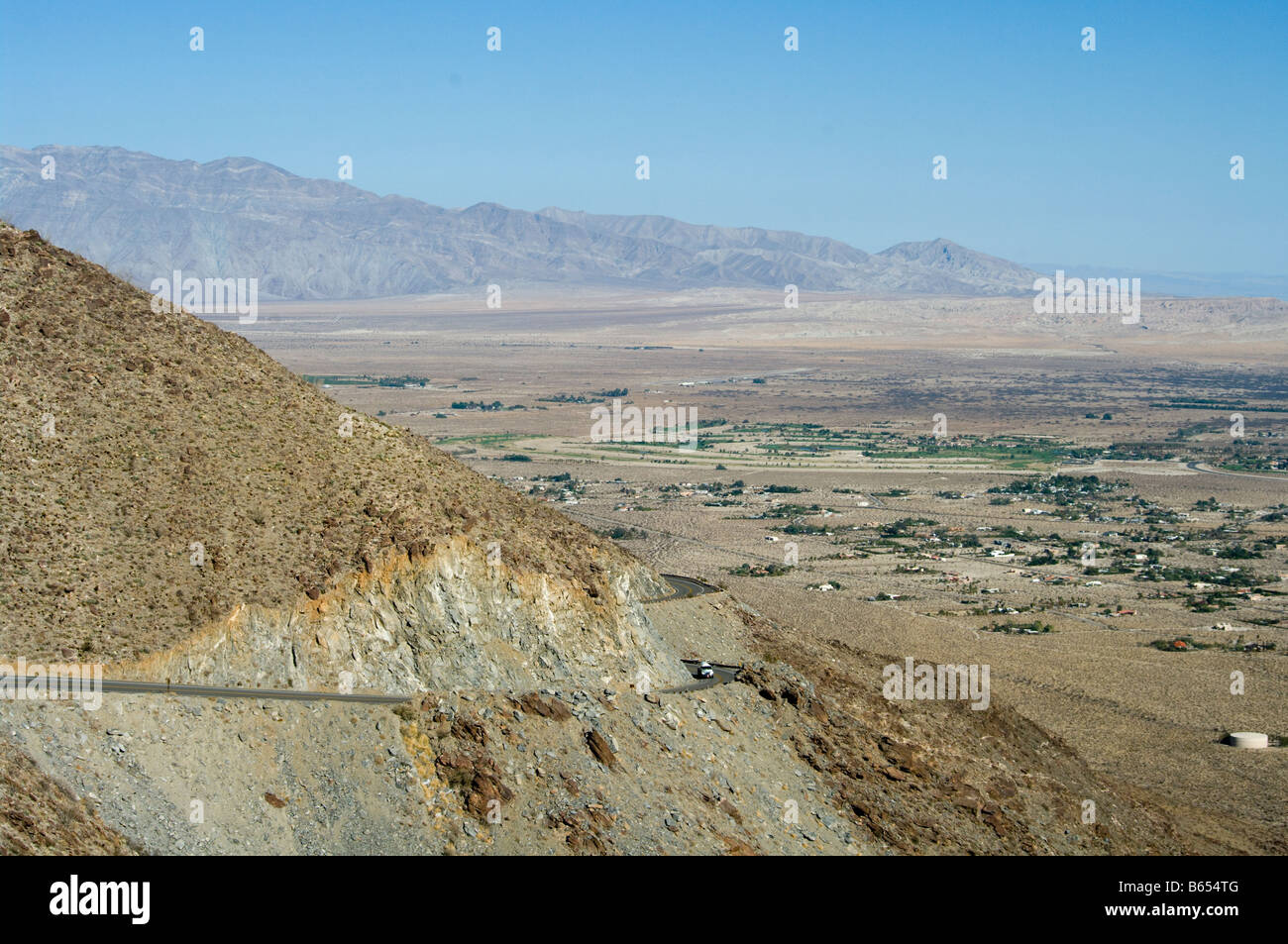 Highway s22 hi-res stock photography and images - Alamy