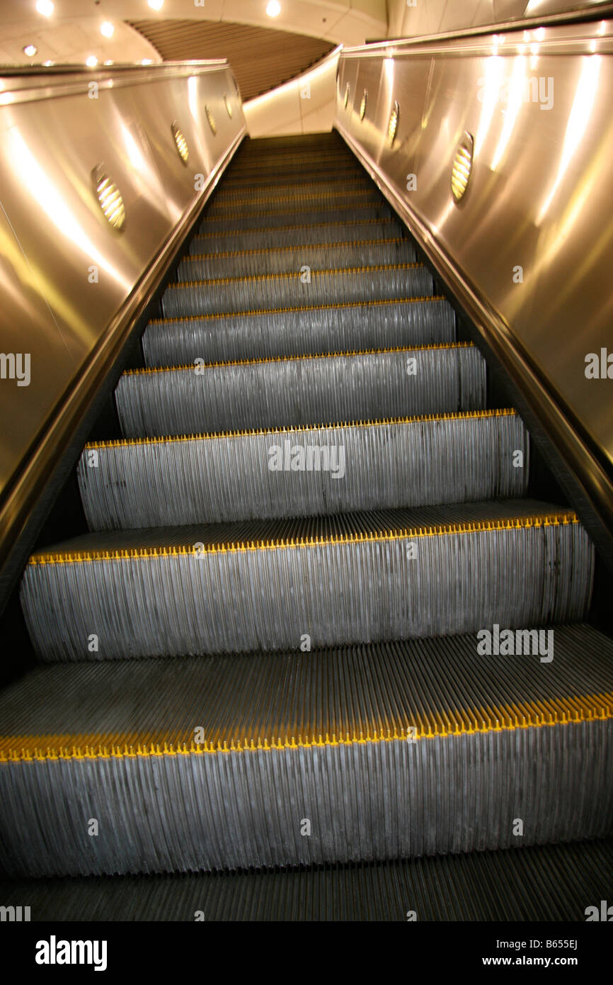 Escalator in LA Metro Red Line Station Stock Photo - Alamy
