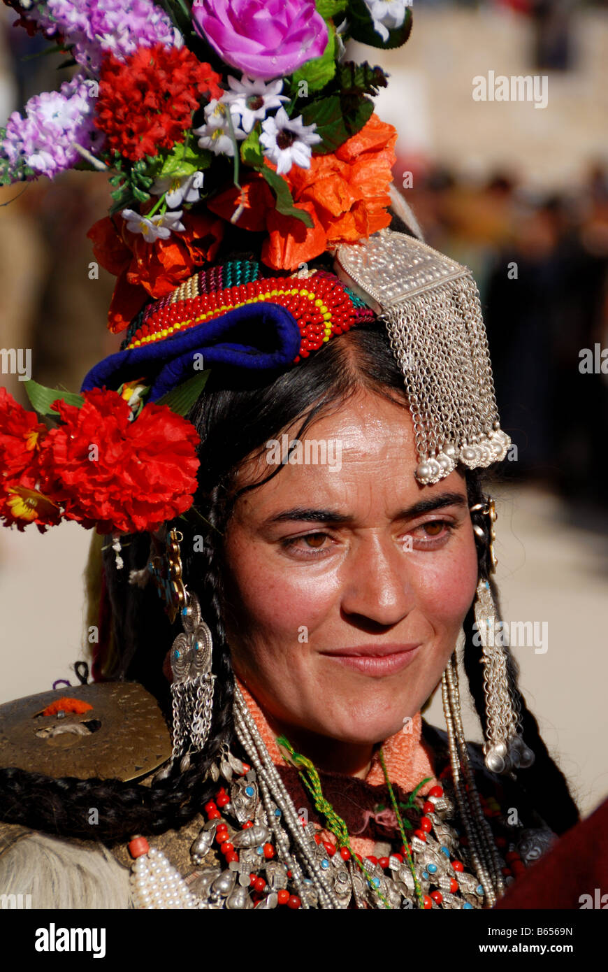 Ladakh head dresses hi-res stock photography and images - Alamy