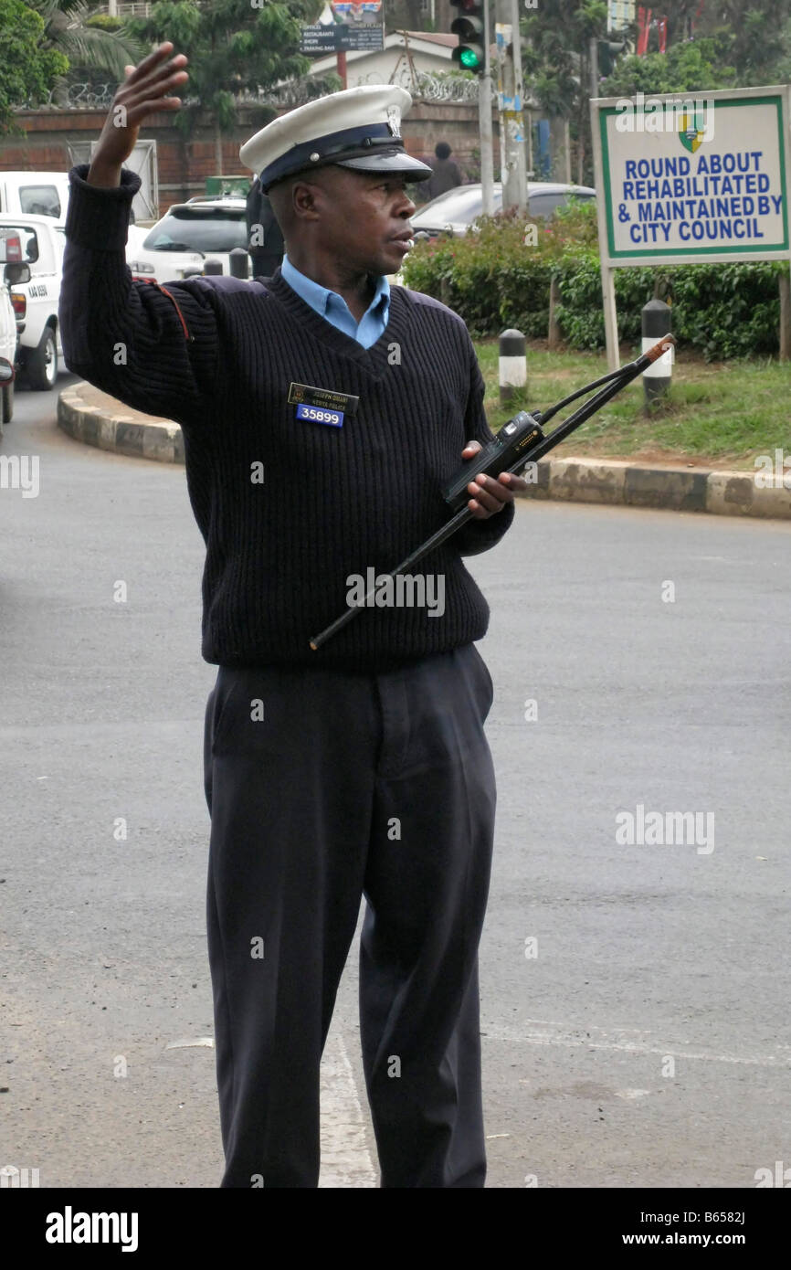 Police officer Nairobi Kenya Africa Stock Photo - Alamy