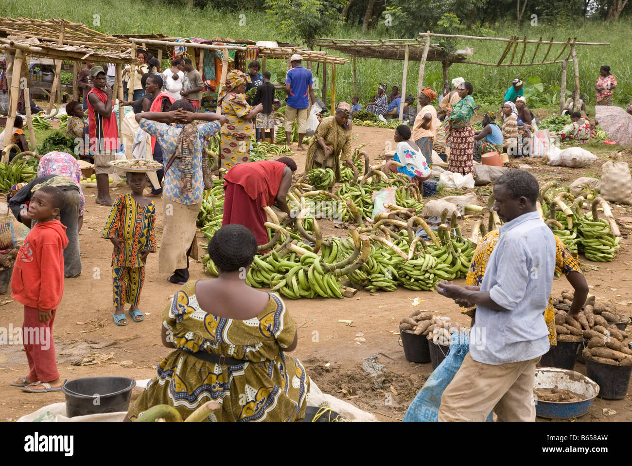 Market stall cameroon hi-res stock photography and images - Alamy
