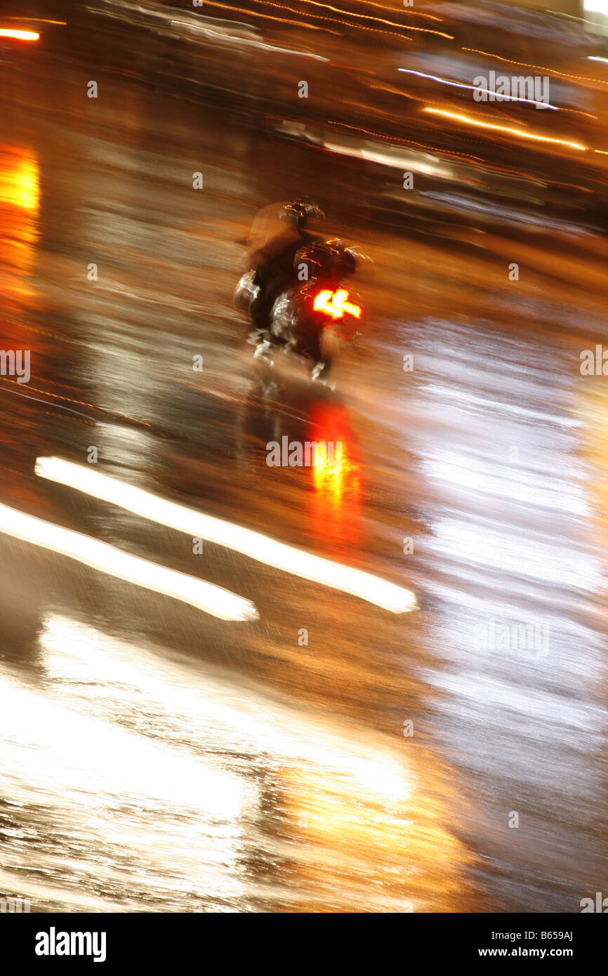Car parked in bike lane hi-res stock photography and images - Alamy