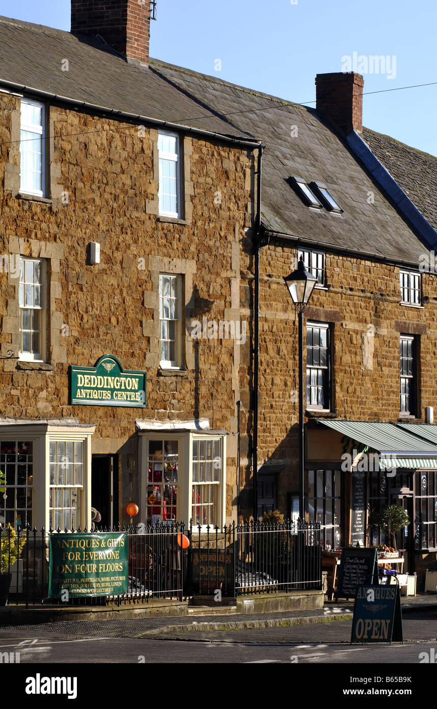 Market Place, Deddington, Oxfordshire, England, UK Stock Photo - Alamy