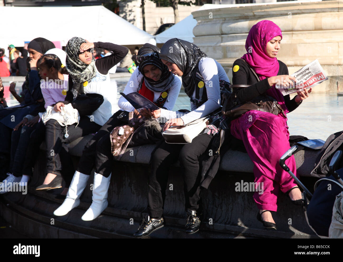 Eid Muslim festival in Trafalgar Square, London Stock Photo - Alamy