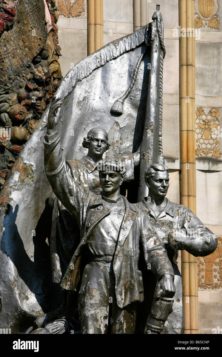 Soviet workers propaganda hi-res stock photography and images - Alamy