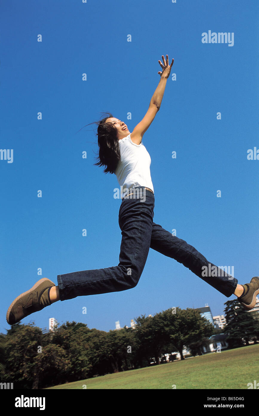 Japanese women jumping for hi-res stock photography and images - Alamy