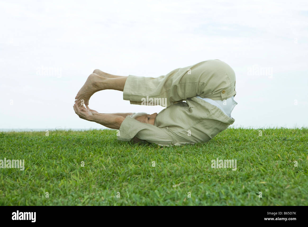 Woman Touching Toes Stock Photos & Woman Touching Toes Stock Images - Alamy