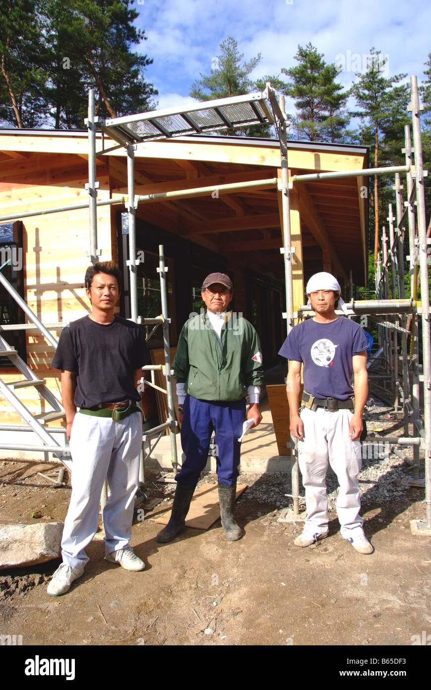 Three carpenters hi-res stock photography and images - Alamy