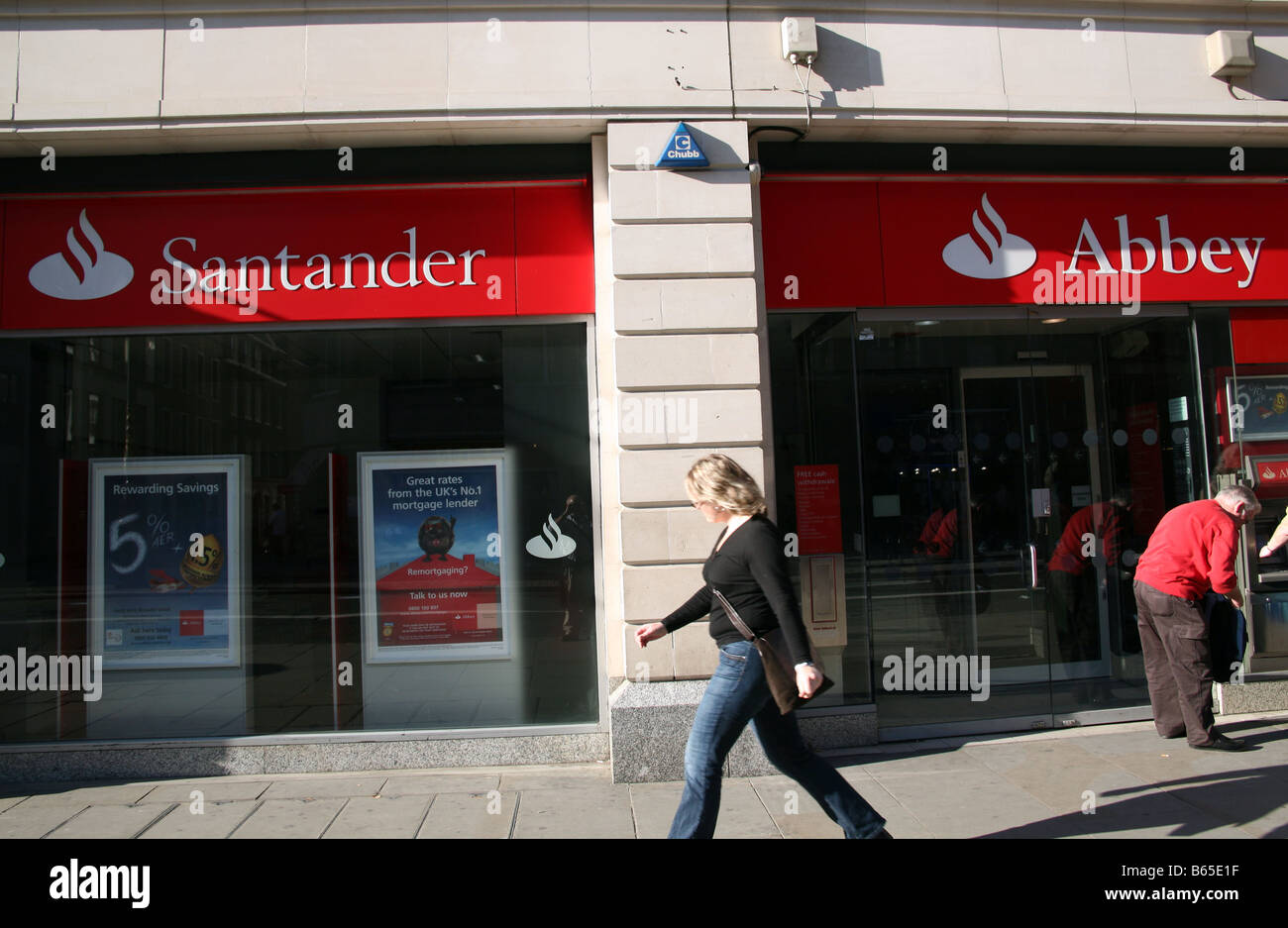 Santander london bank hi-res stock photography and images - Alamy