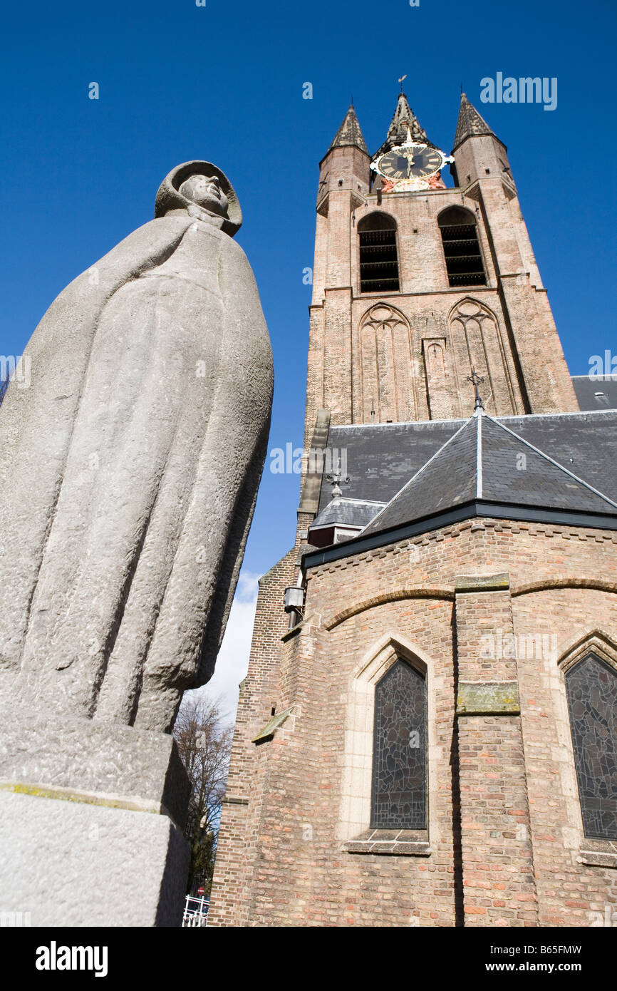 The Old Church oude Kerk in Delft The Netherlands Stock Photo - Alamy