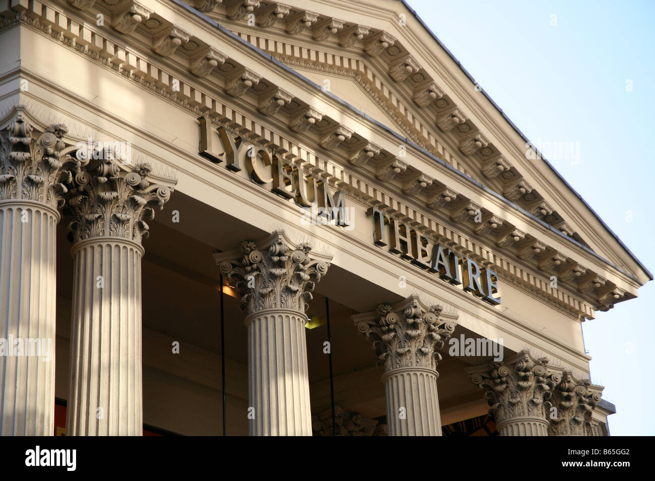 Lyceum theatre west end covent garden london hi-res stock photography and images - Alamy