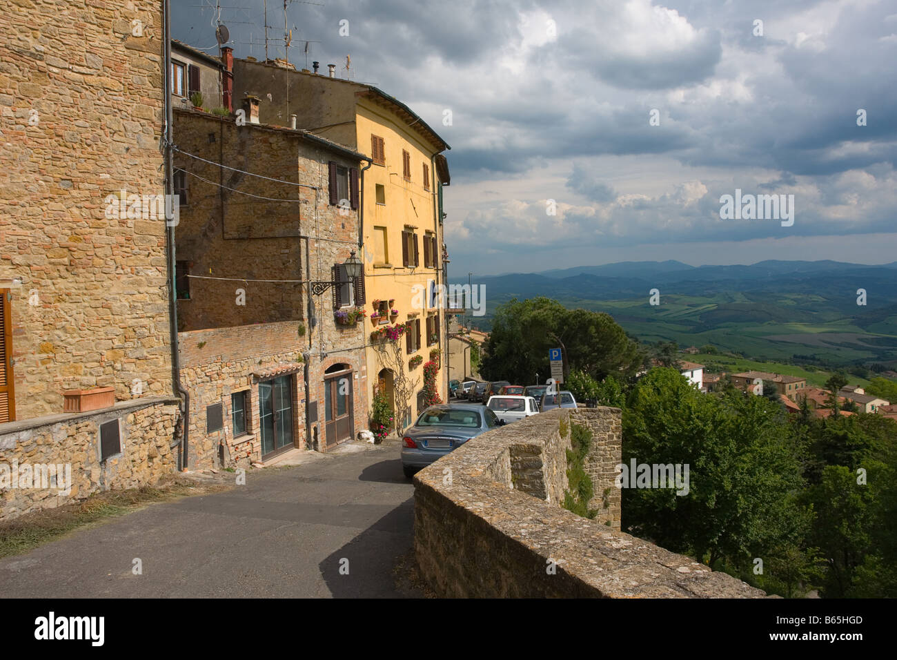 Volterra city hi-res stock photography and images - Alamy