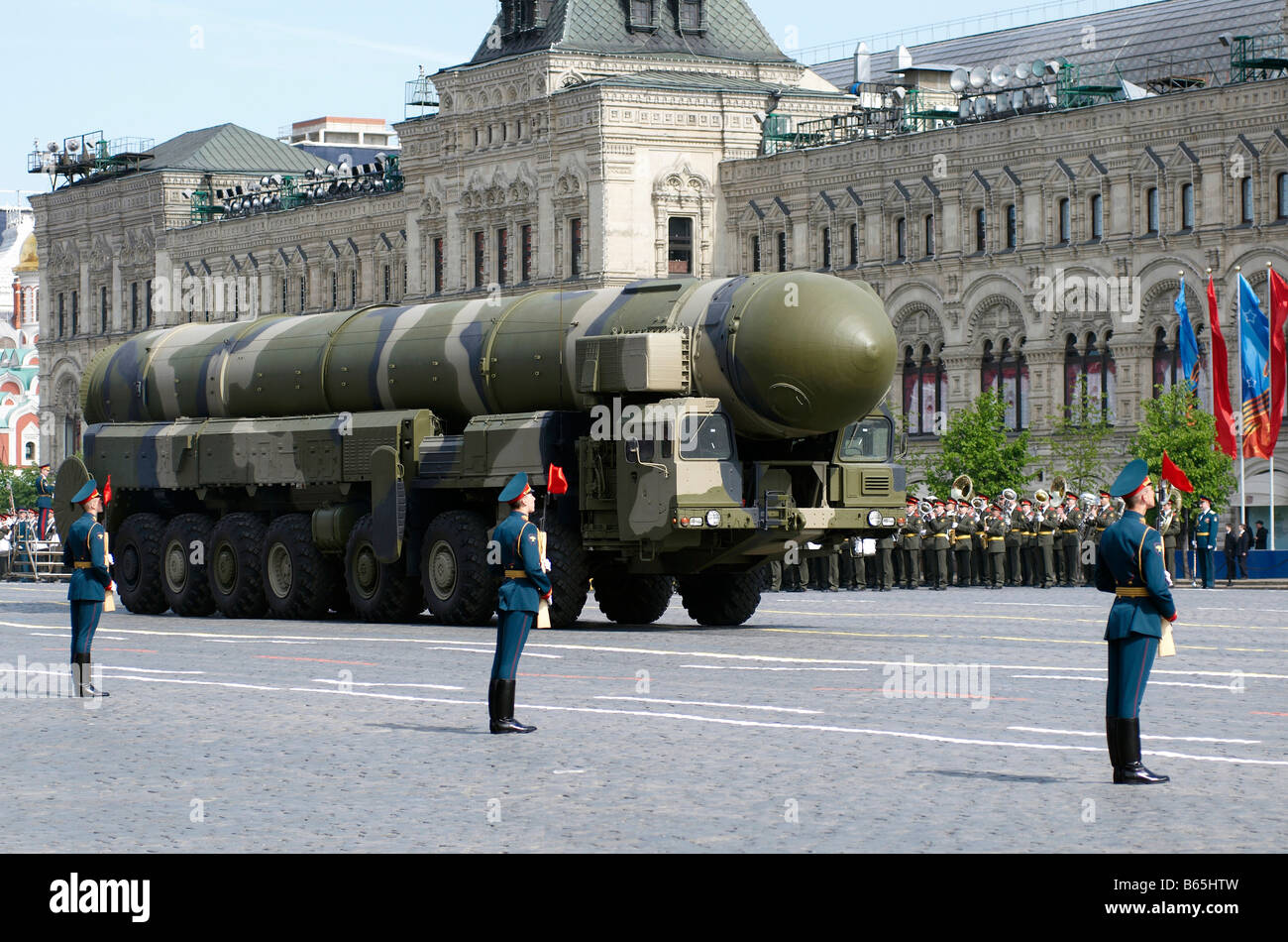 Rt clothing hi-res stock photography and images - Alamy