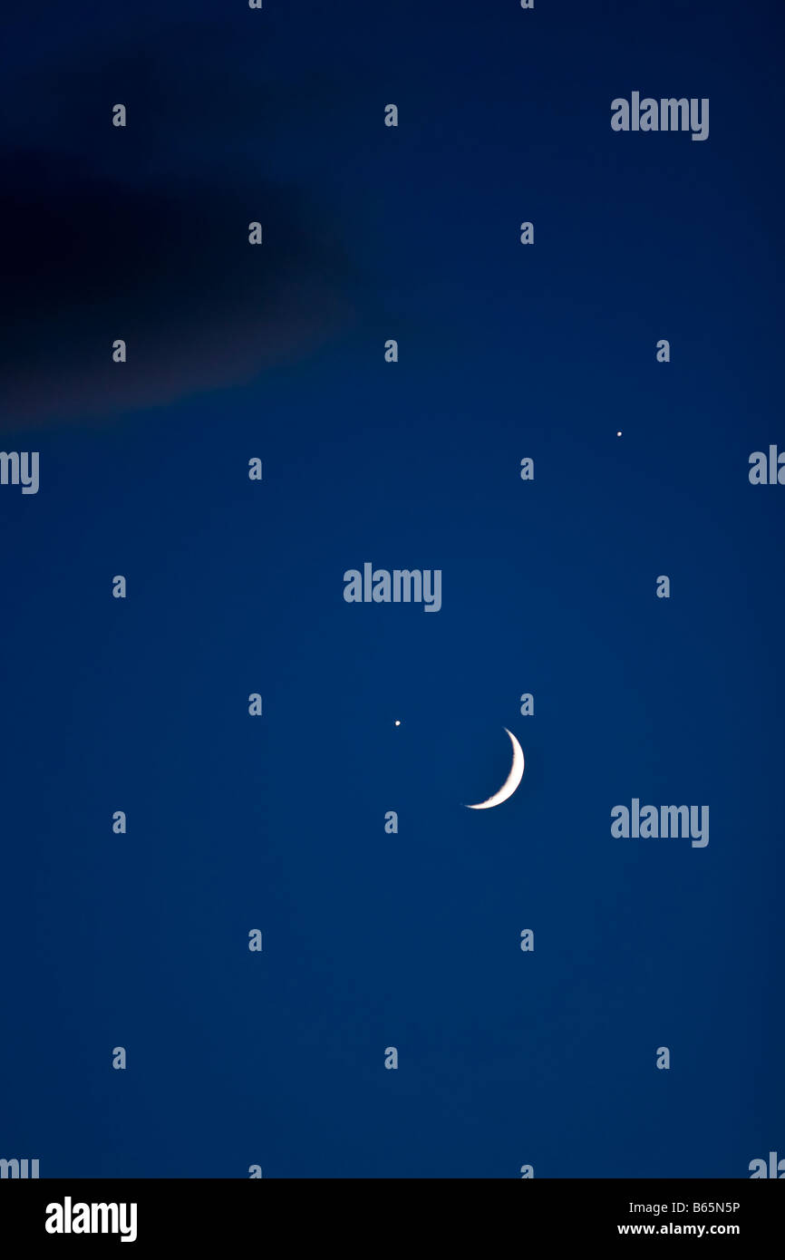 Crescent moon clouds stars sky hi-res stock photography and images - Alamy