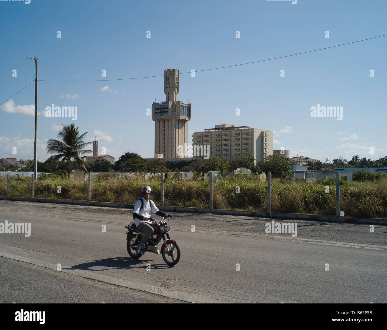 Russian embassy in cuba hi-res stock photography and images - Alamy
