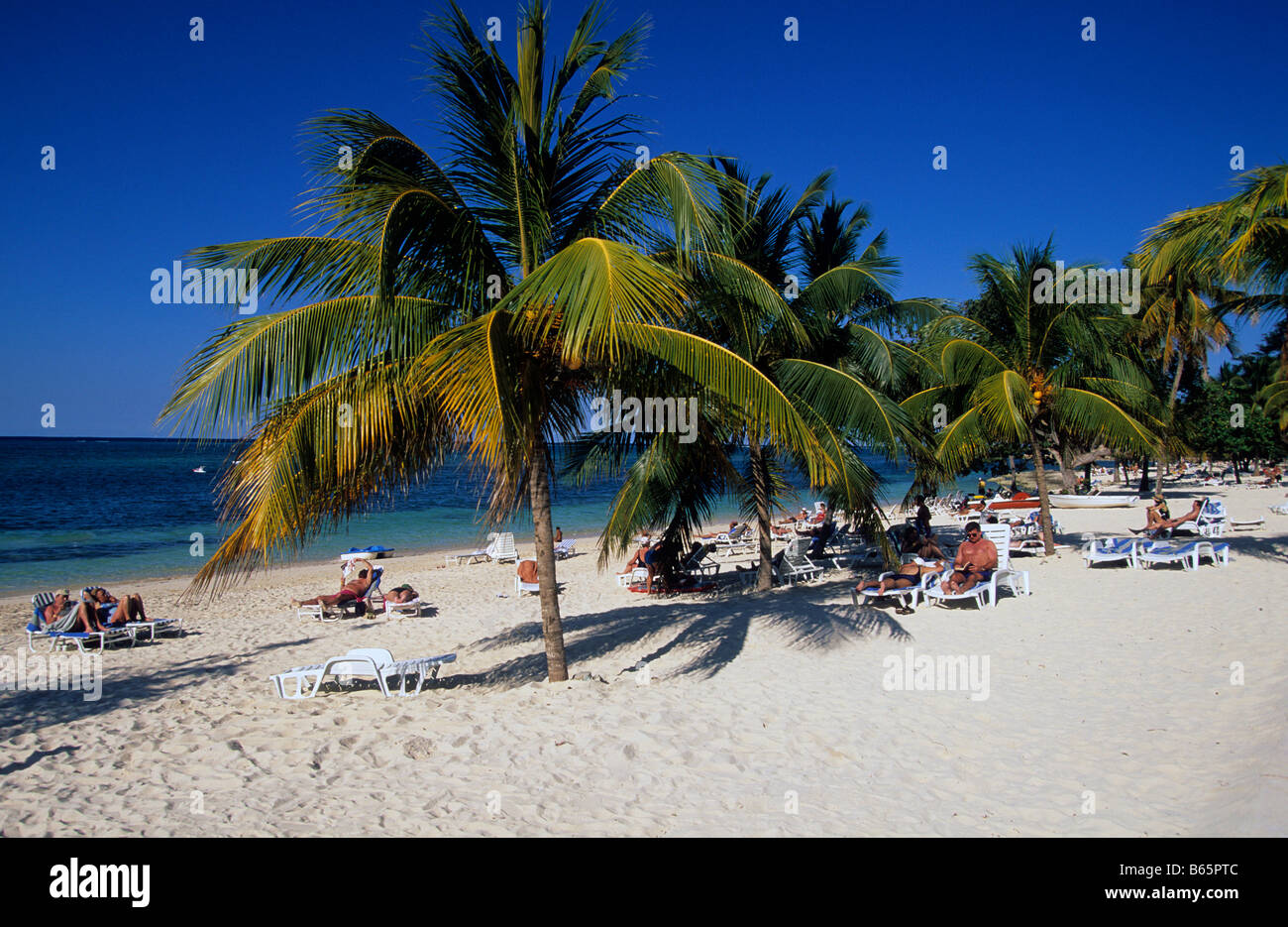 cuba holguin province guardalavaca beach scene Stock Photo - Alamy