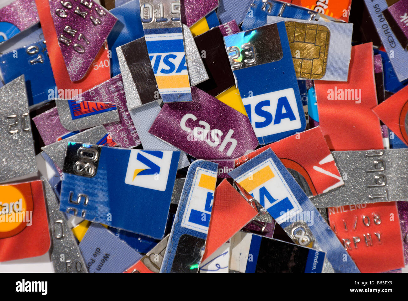 Cutting up credit cards hi-res stock photography and images - Alamy