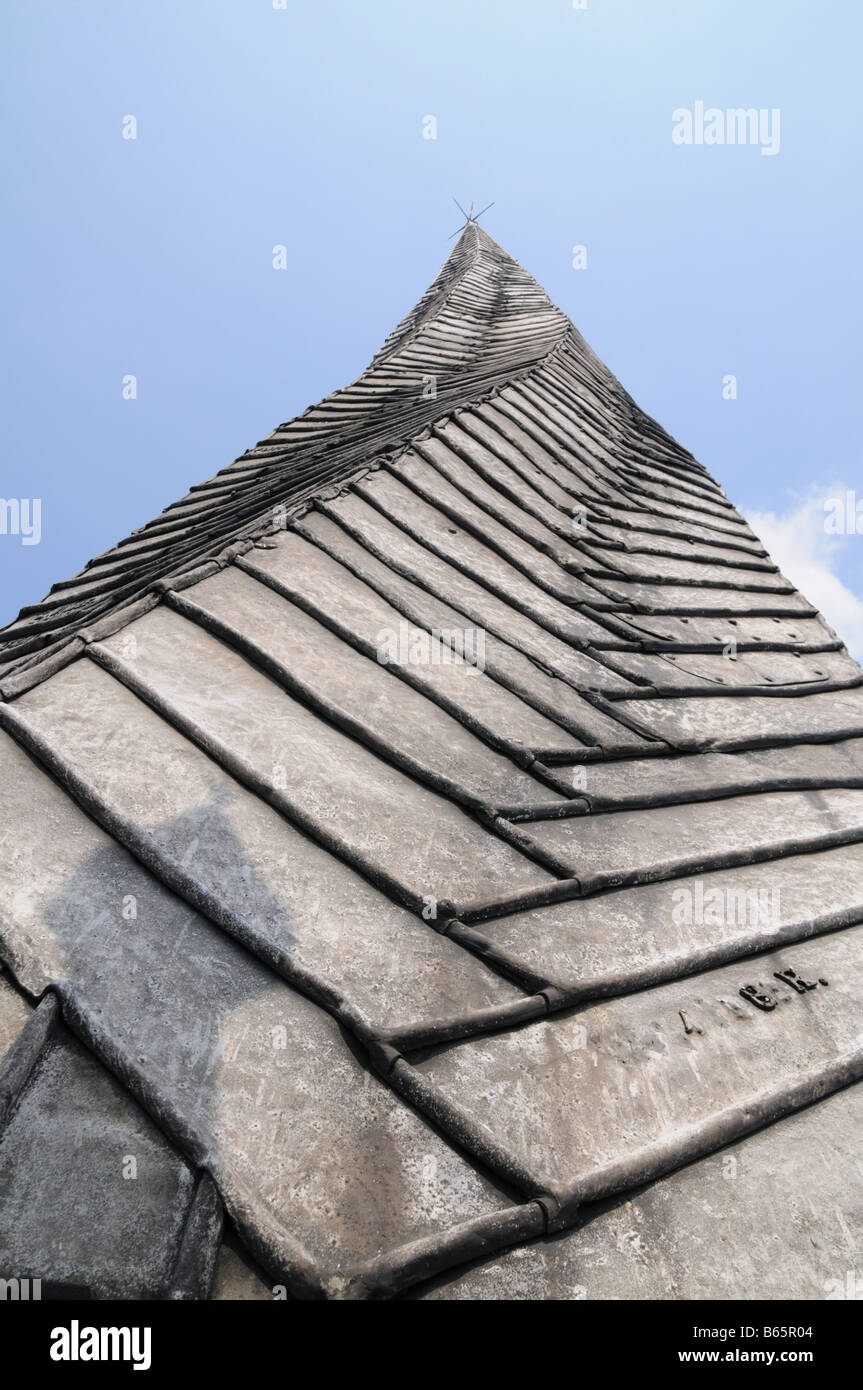 Chesterfields crooked spire Chesterfield Derbyshire England UK Stock ...