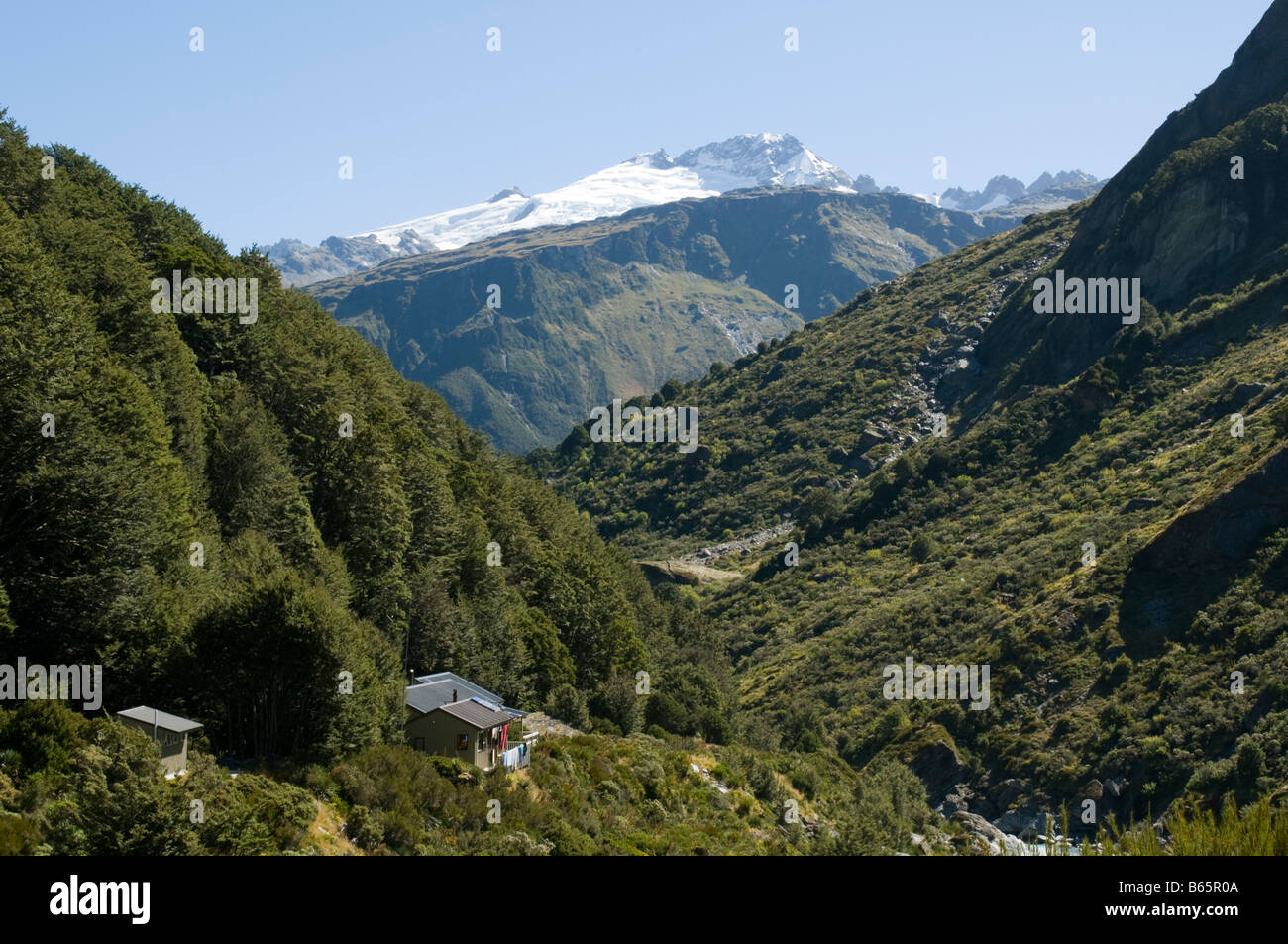 Dart hut new zealand hi-res stock photography and images - Alamy