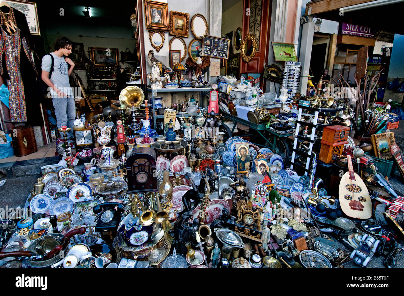 Bazaar Athens High Resolution Stock Photography and Images - Alamy