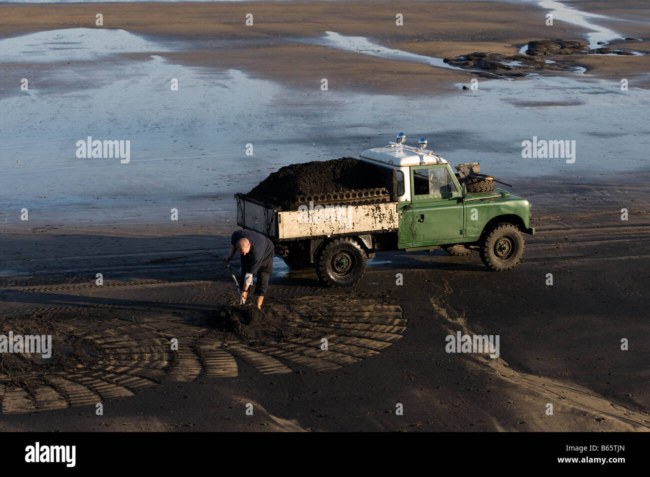 Loading Sea Coal Stock Photo - Alamy