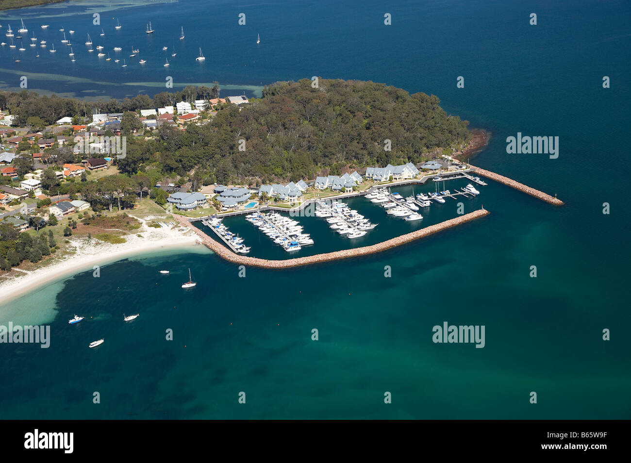 Marina and Peppers Anchorage Hotel Corlette Point Corlette and ...