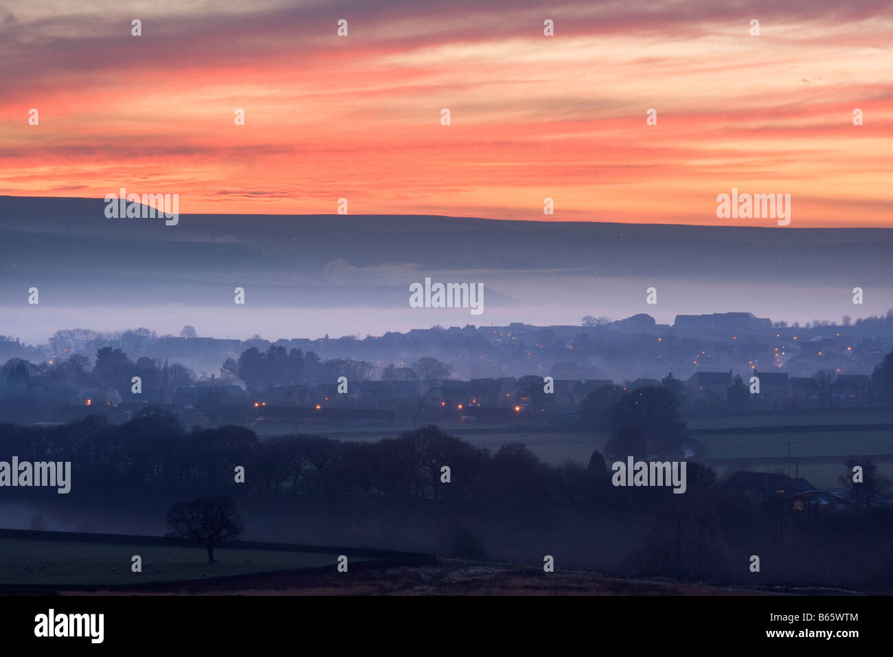 Aire valley sunset hi-res stock photography and images - Alamy