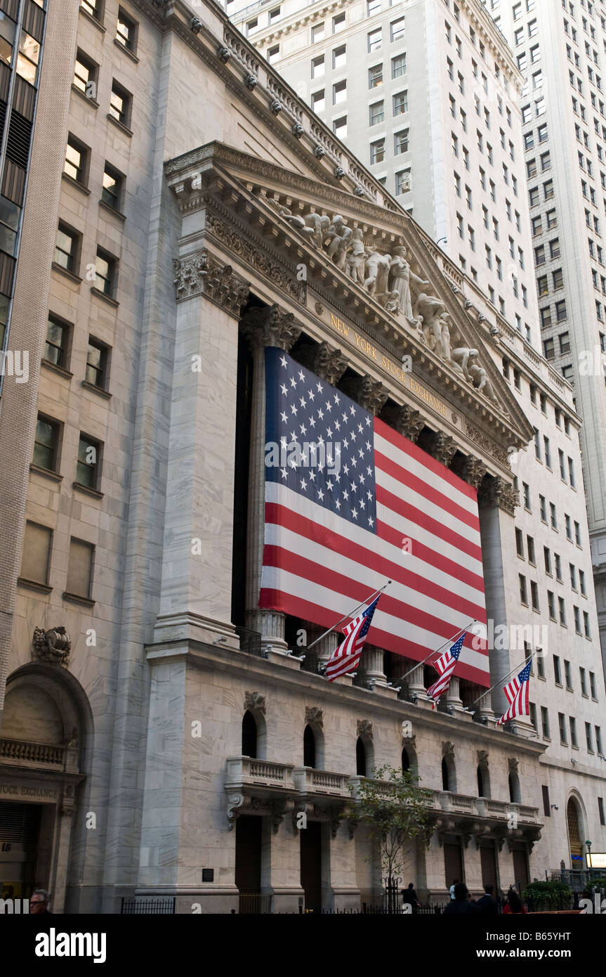 New york city wall street flags outside new york hi-res stock ...