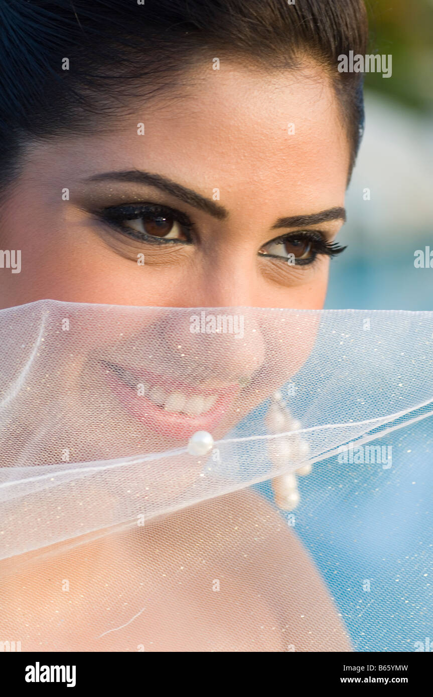 happy bride on her wedding day Stock Photo - Alamy