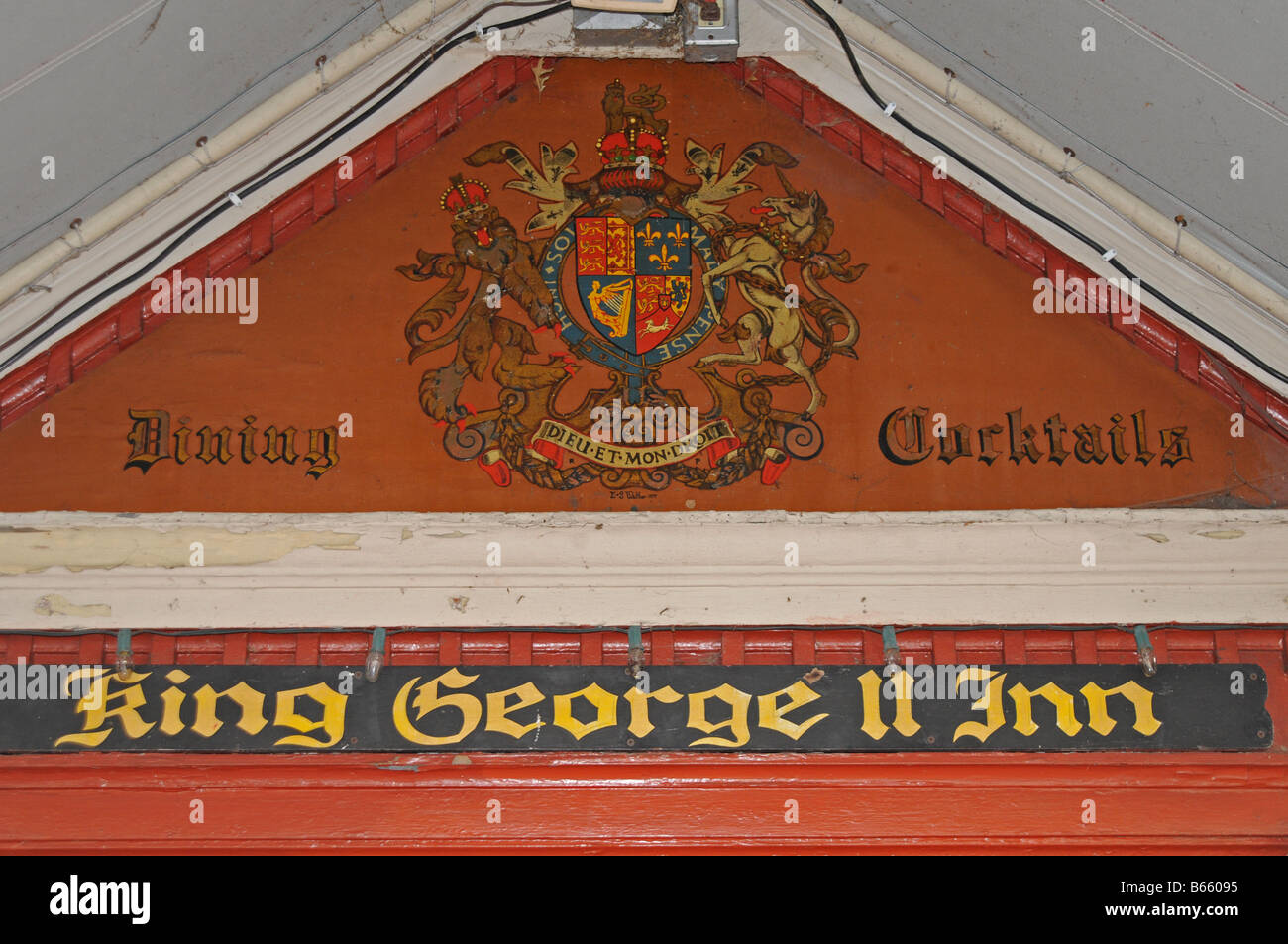 Top of entrance to King George II Inn,Bristol, Bucks County ...