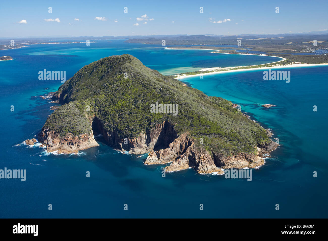 Entrance to port stephens hi-res stock photography and images - Alamy