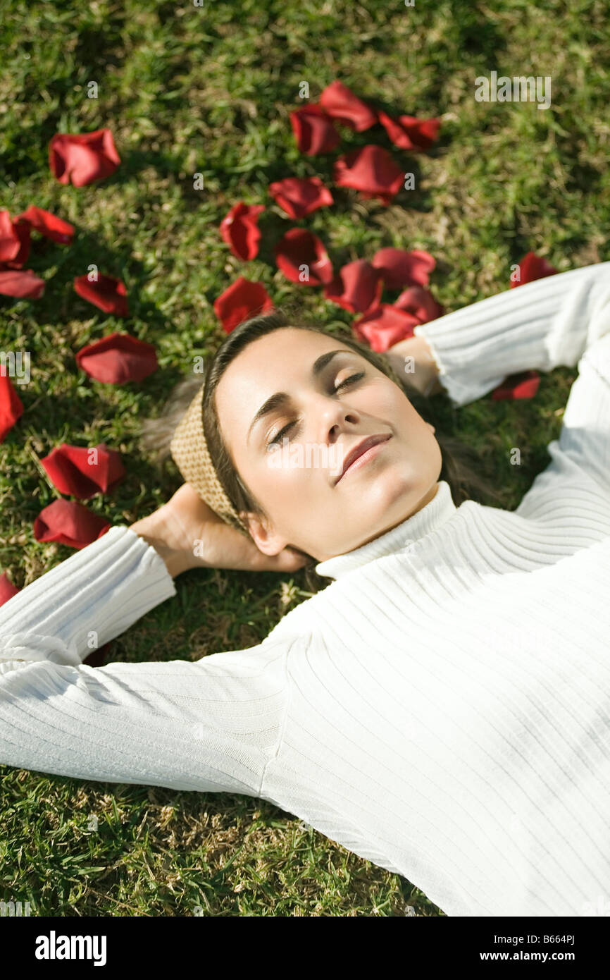 Young woman resting in the park Stock Photo - Alamy Young woman resting in the park Stock Photo - Alamy