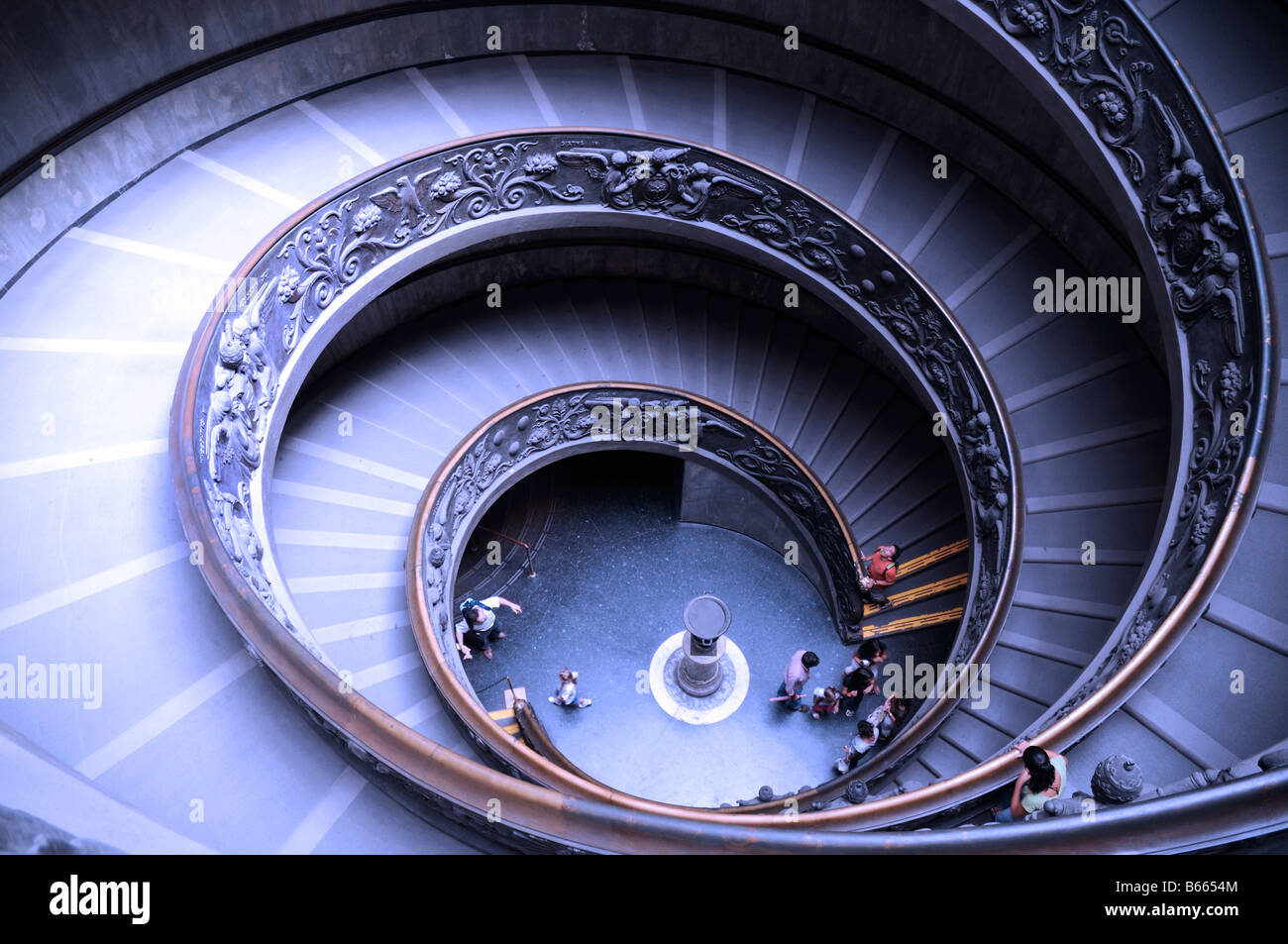 The Double Helix Staircase in the Vatican Museum in Rome, Italy Stock ...